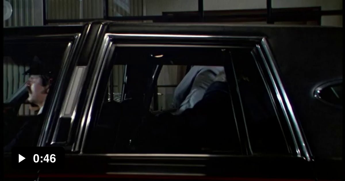 Classic elevator music scene from Airplane 2 (Loud) - 9GAG