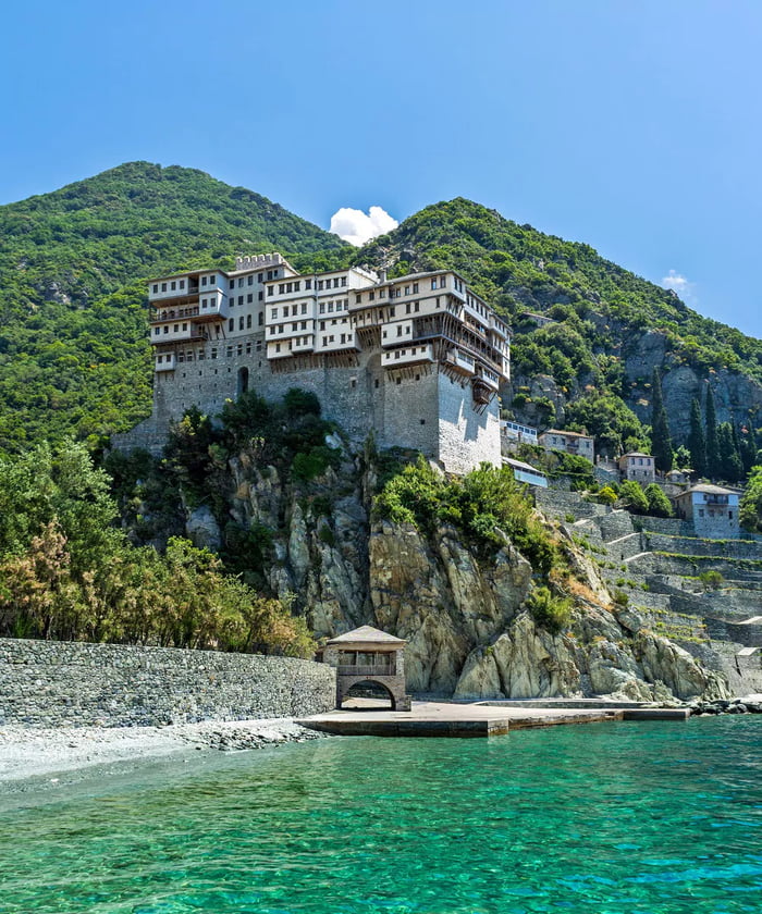 Monastery n Mount Athos. Greece. - 9GAG