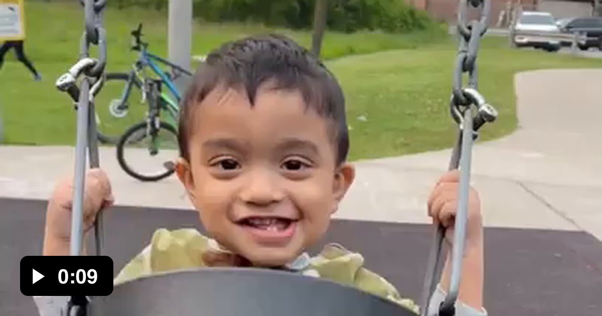 Nice and secure in his swing - 9GAG