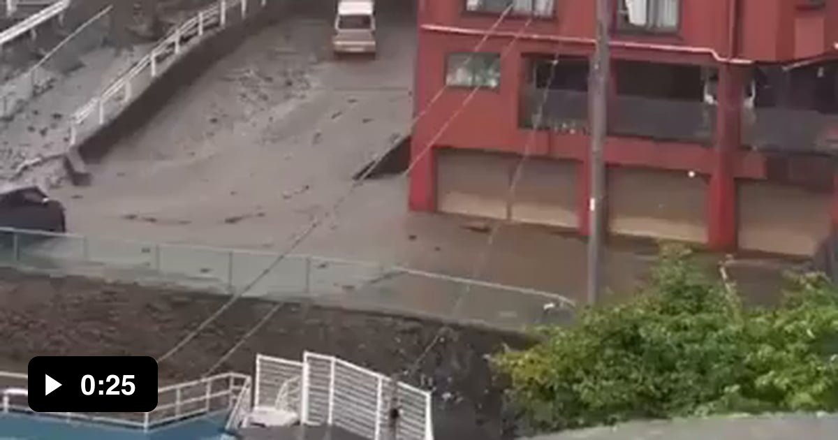 Impressive landslides caused by heavy rains Atami, Japan - 9GAG