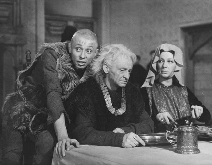 On February 8, 1971, Kozintsev's brilliant film "King Lear" was released. IMHO, the best ...