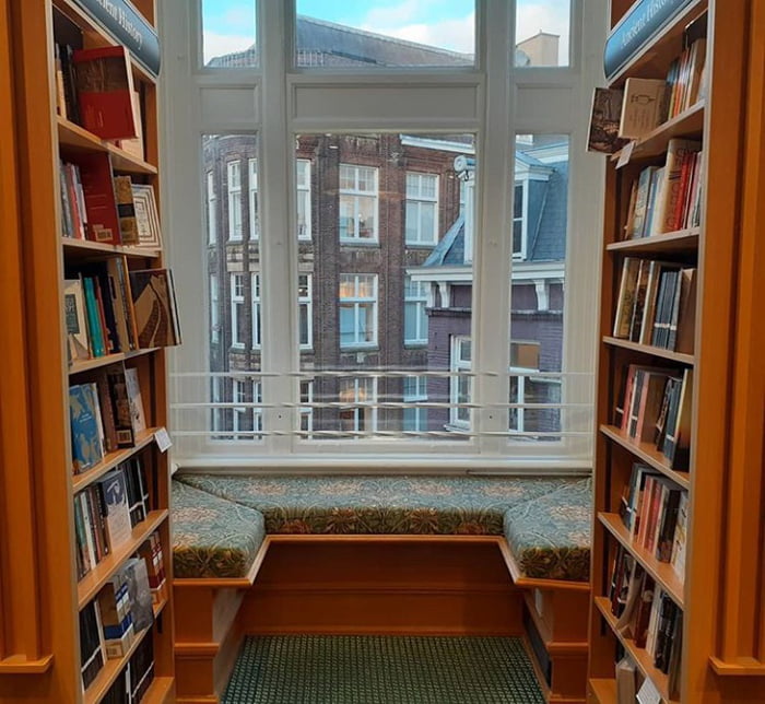 Your own private library - 9GAG