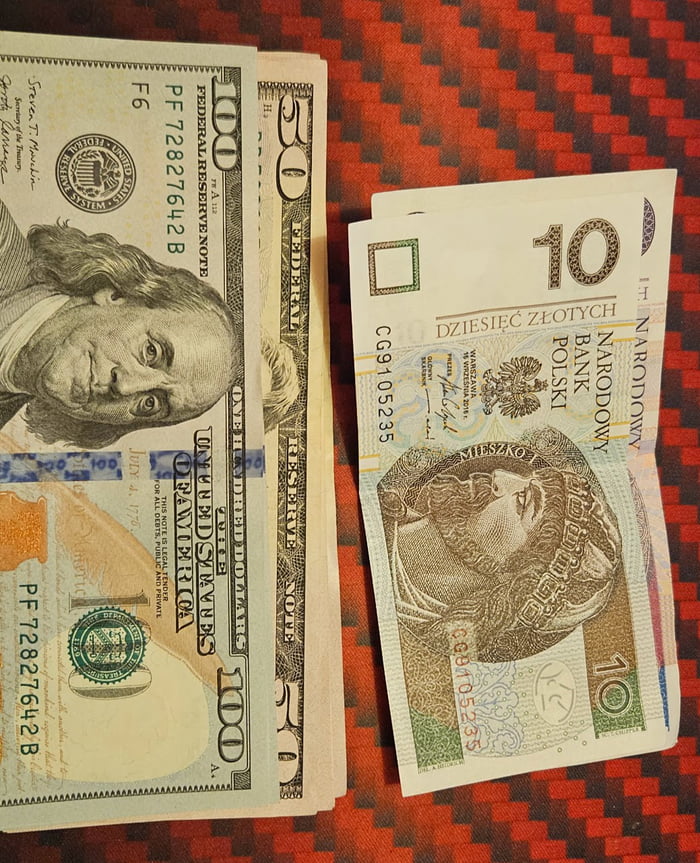 Are all USD bills the same size? - 9GAG