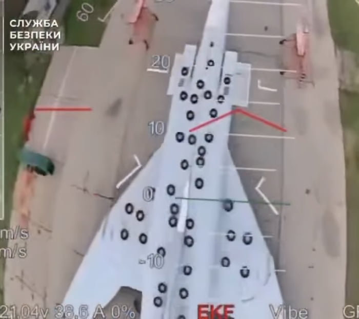 You want a stealth plane? put tires randomly on the plane and voila - 9GAG