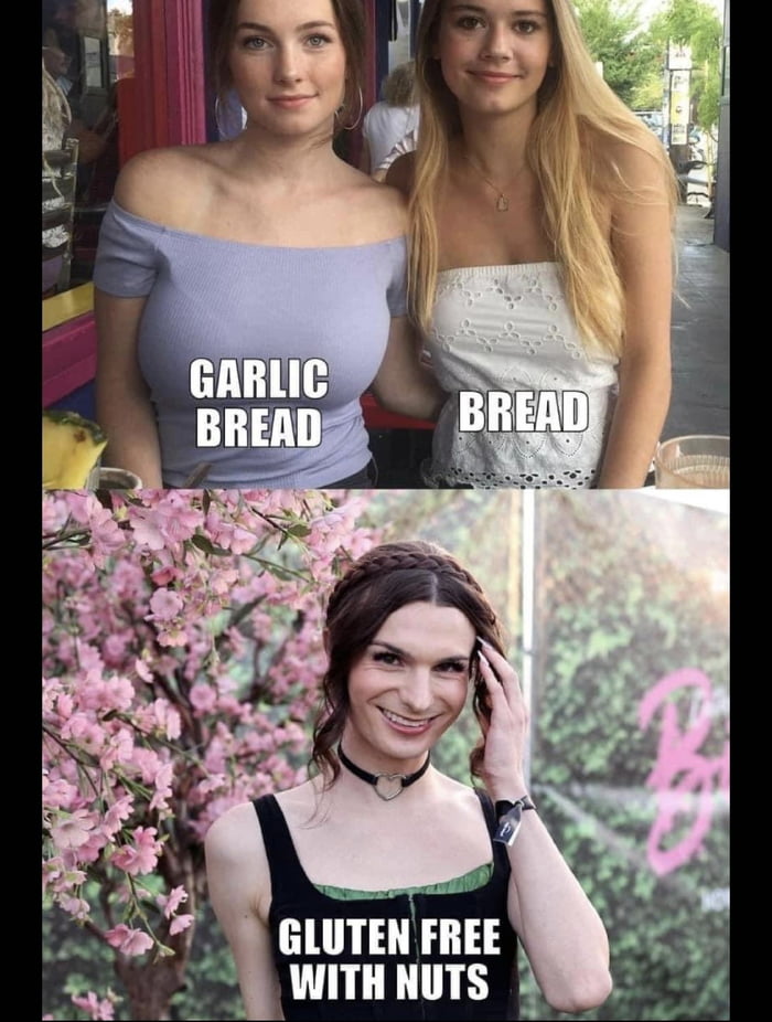 Happy Thanksgiving! Make the right bread choice - 9GAG