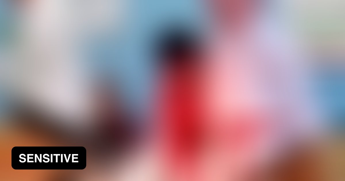 Lucky with his coach, dude is a big pro:) - 9GAG