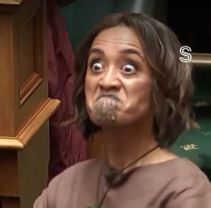 Him - "Honey, I'm going to be late, having a few with the lads." Her - - 9GAG