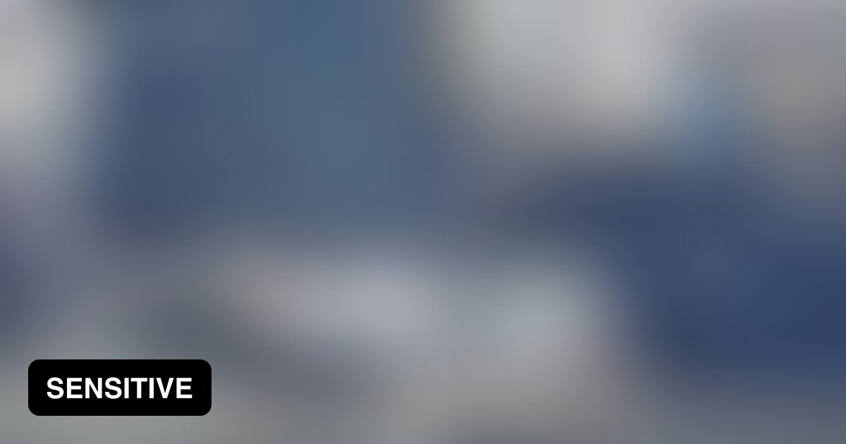 Iranian warship Sahand capsizes and sinks - 9GAG