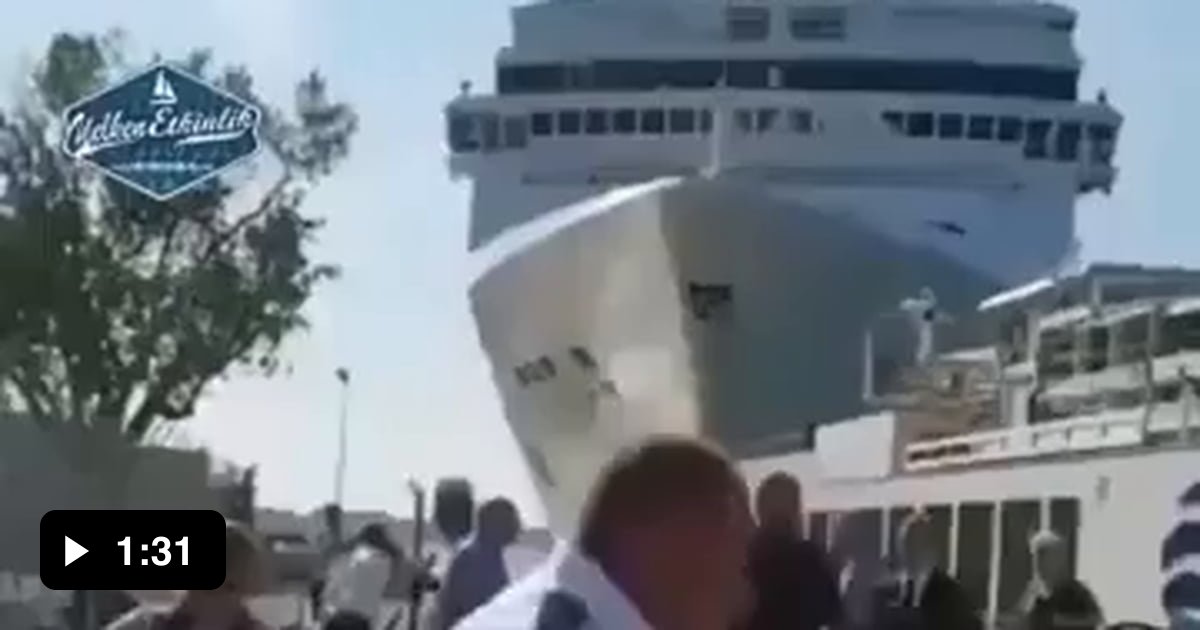 Cruise ship captain must be drunk - 9GAG