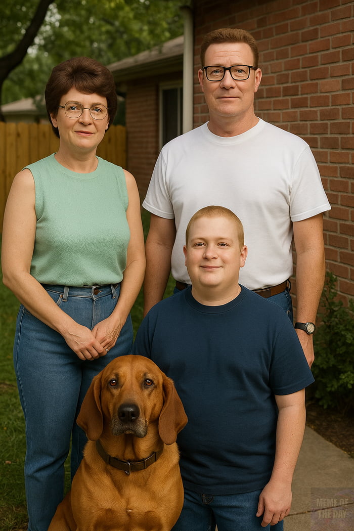 A family portrait that feels just a little too familiar. - 9GAG