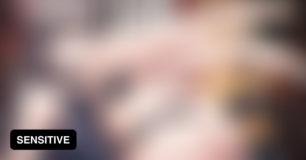 Yan's thicc juicy thighs - 9GAG