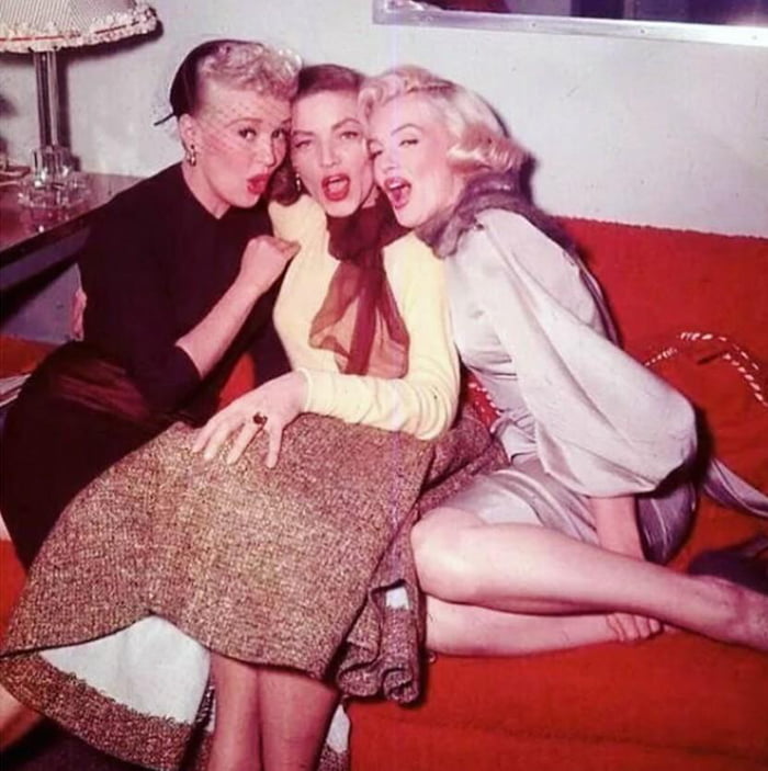 Betty Grable, Lauren Bacall and Marilyn Monroe on the set of 'How to Marry a Millionaire' 1953 ...
