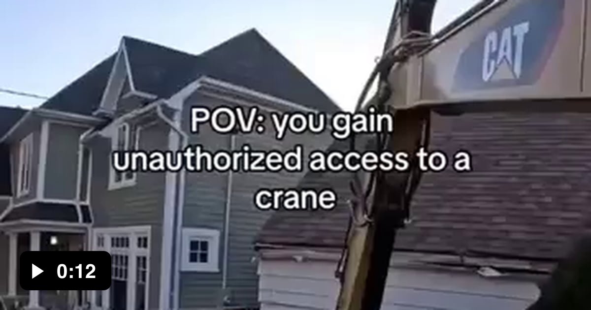 This’s not a crane - 9GAG