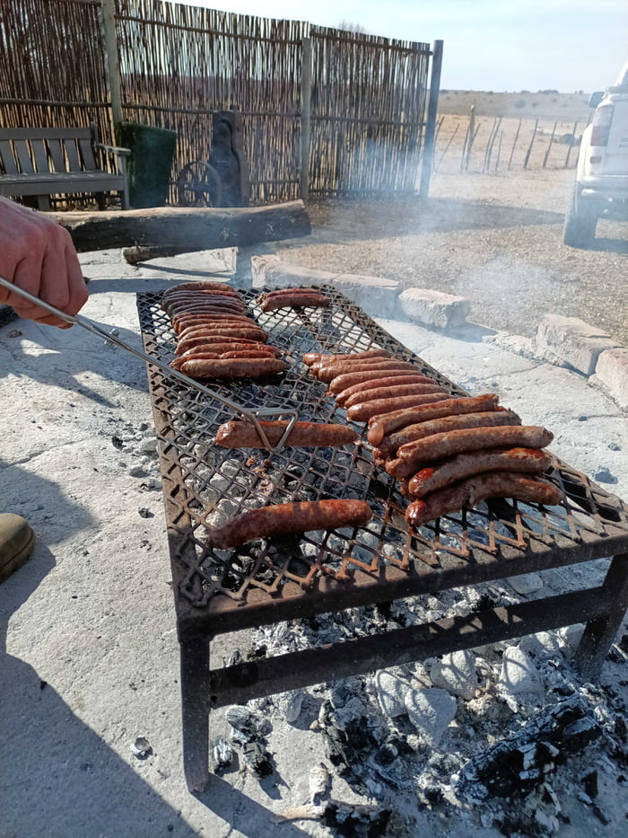 Late to the party. Boere wors rolls her e we come! - 9GAG