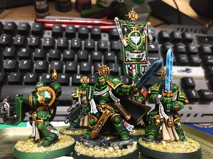 Dark Angels Company Heroes completed, i kind a love the green of Dark ...