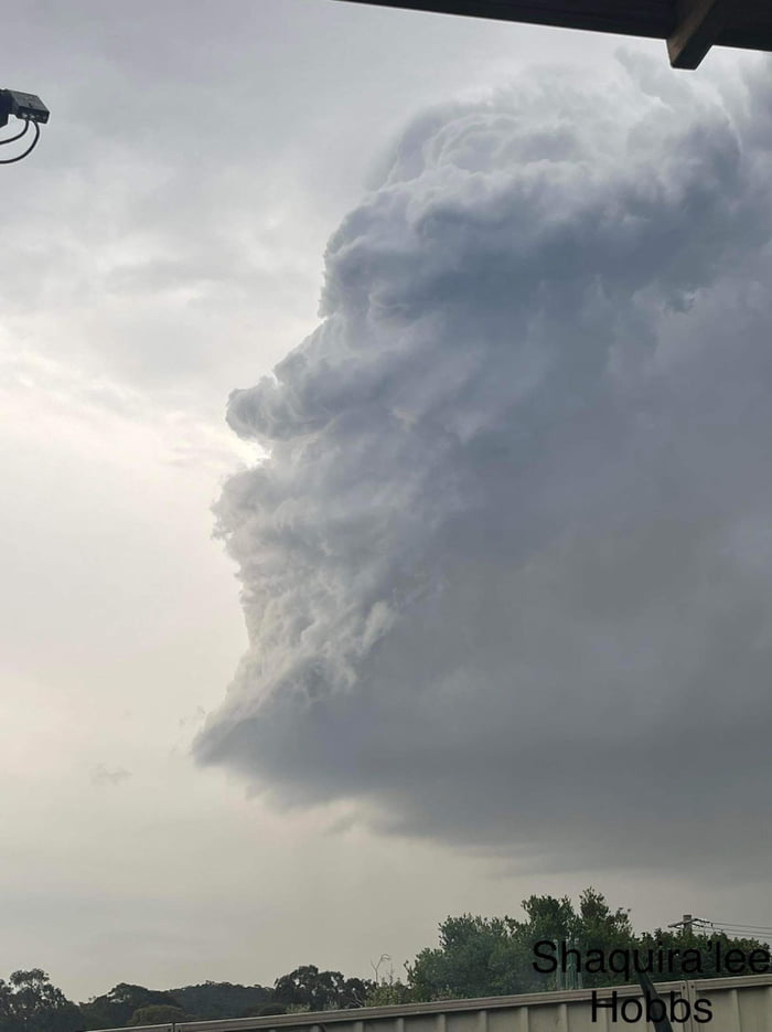 Amazing cloud formation - 9GAG