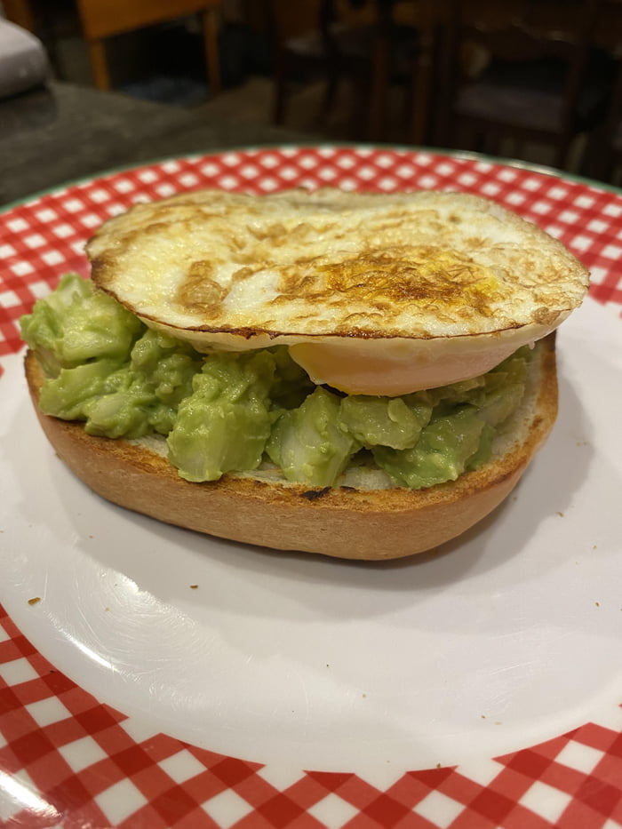 Avocado toast - 9GAG