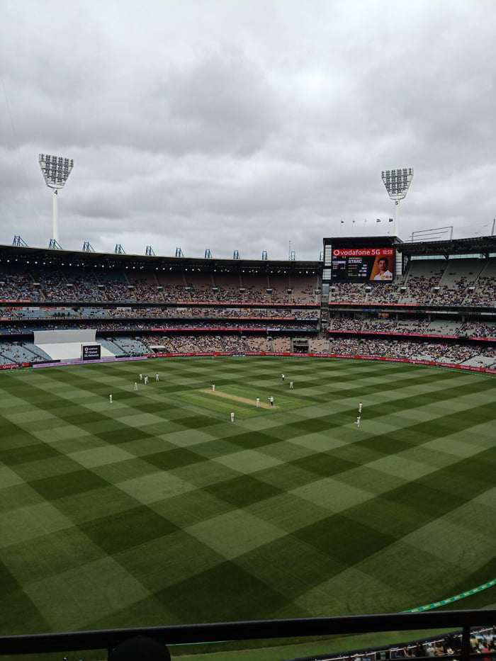 57100 people at the annual MCG boxing day test between Australia and ...