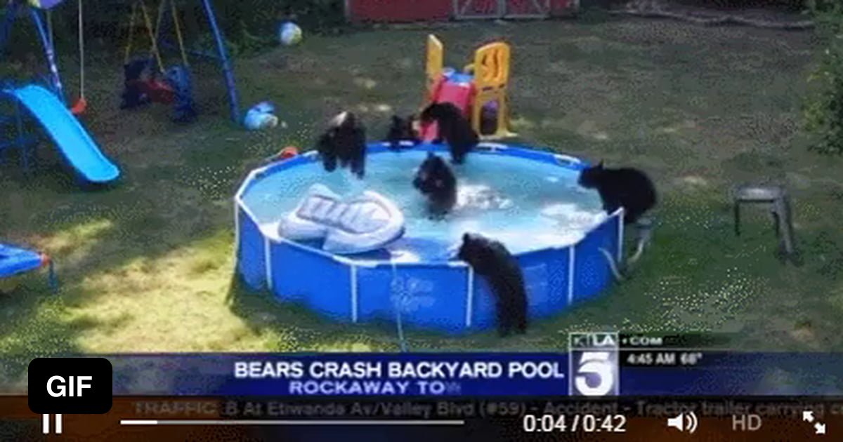 Pool party time - 9GAG