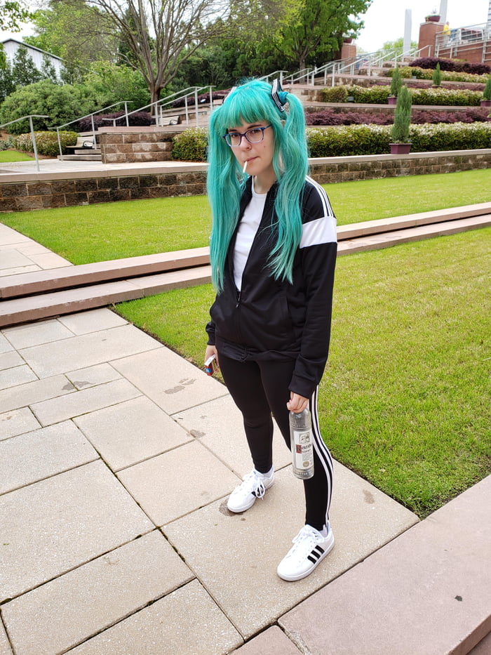 A normal cosplay in Russia - 9GAG