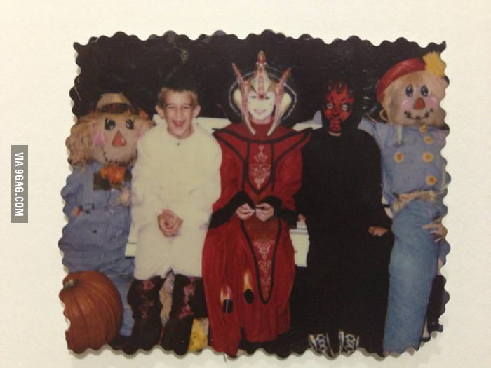 Halloween 1999 - 9GAG