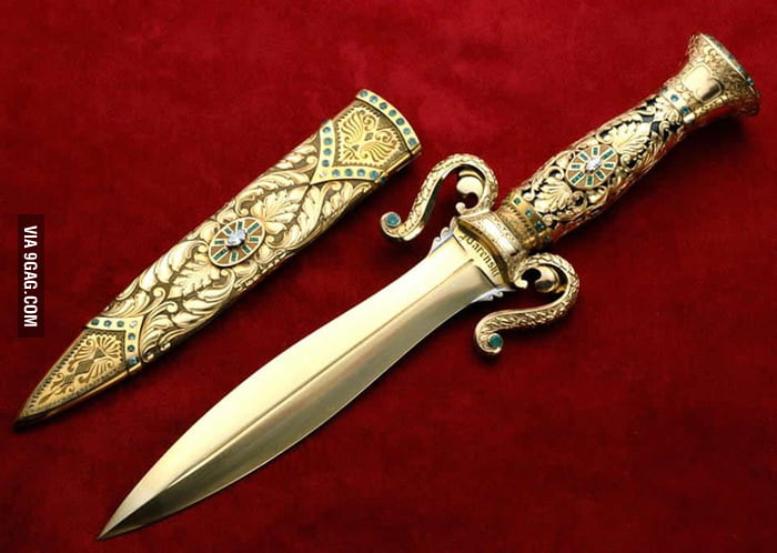 I present you worlds most expensive dagger, worth 2.1 million - 9GAG