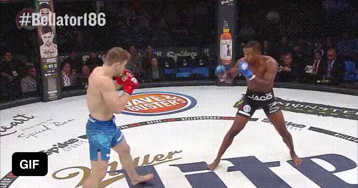 Tywan Claxton wins by flying knee KO - 9GAG