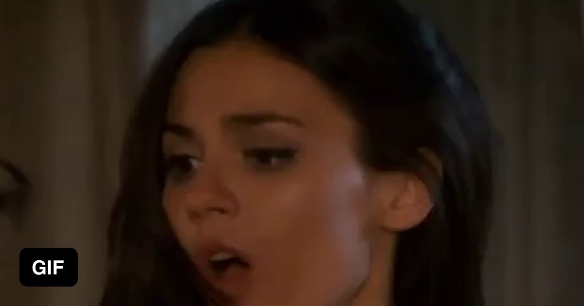 Victoria Justice - 9GAG