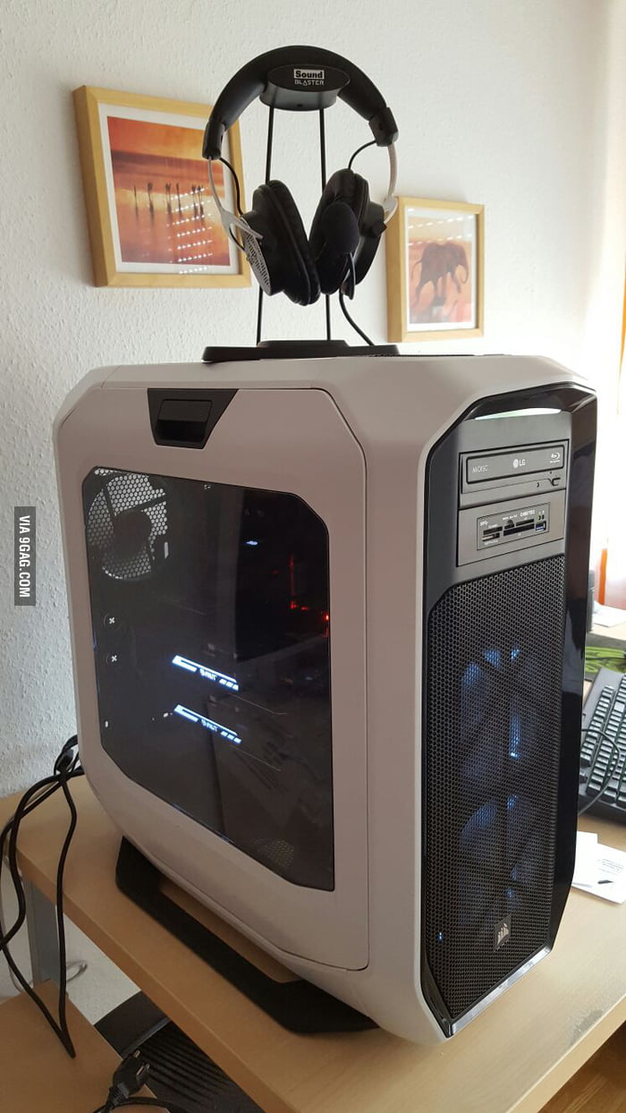 New proud member of the PC master race - 9GAG