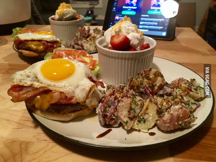 Short rib bacon & egg burger, potato salad with balsamic reduction, and ...