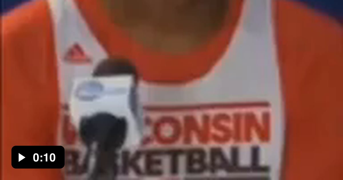 He didn't realise the mic was on -') - 9GAG