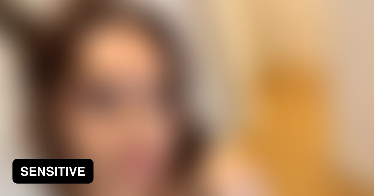 Embracing the beauty of simplicity at 32 years old 🖤 - 9GAG