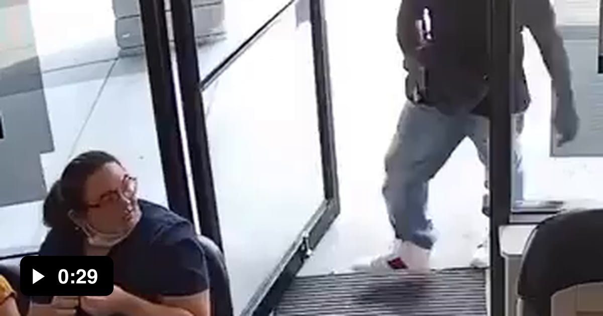 Interesting behavior - 9GAG