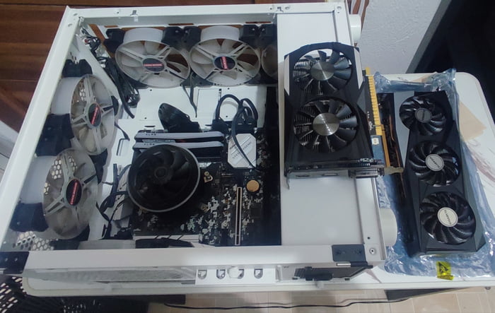 Finally upgraded my gpu..its like wearing glasses for the 1st time.. - 9GAG