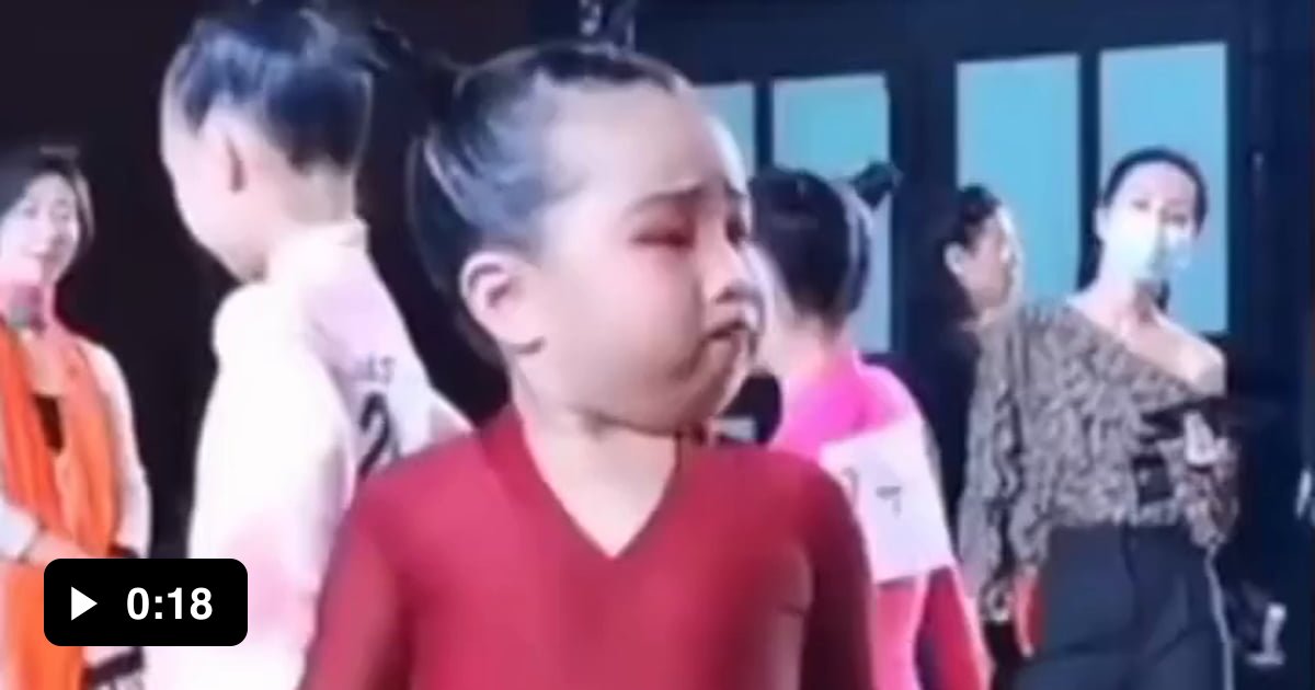 Dance chiquitita chiqui dance - 9GAG