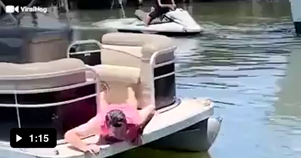 Man stealing pelican lunch. - 9GAG