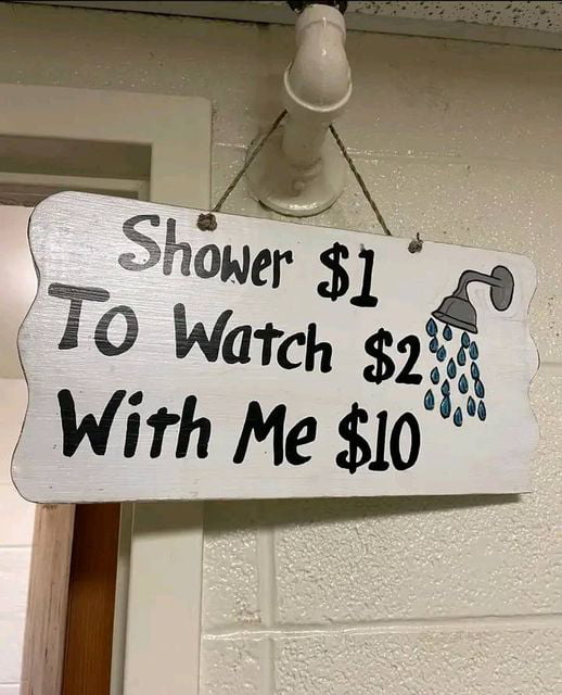 🚿💦 Shower Time 💦🚿 - 9GAG