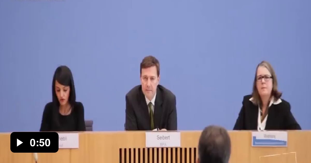 Der exakte Moment in dem die Chebli es sich bei mir auf Lebzeiten ...