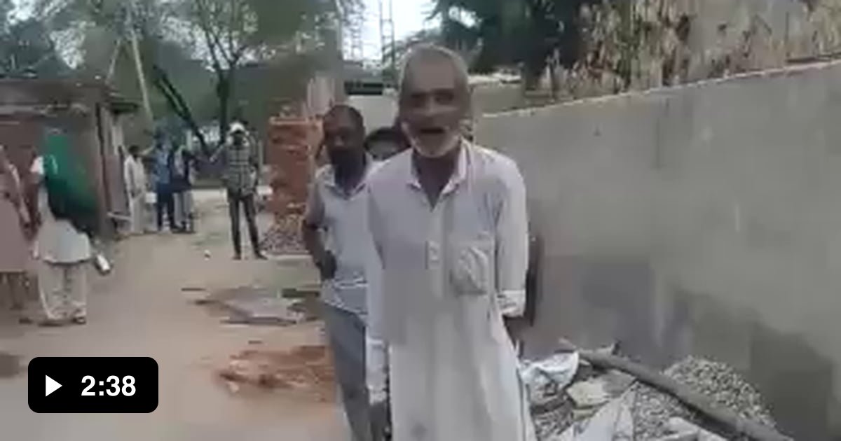 A drunk indian man came across a danger noodle. - 9GAG