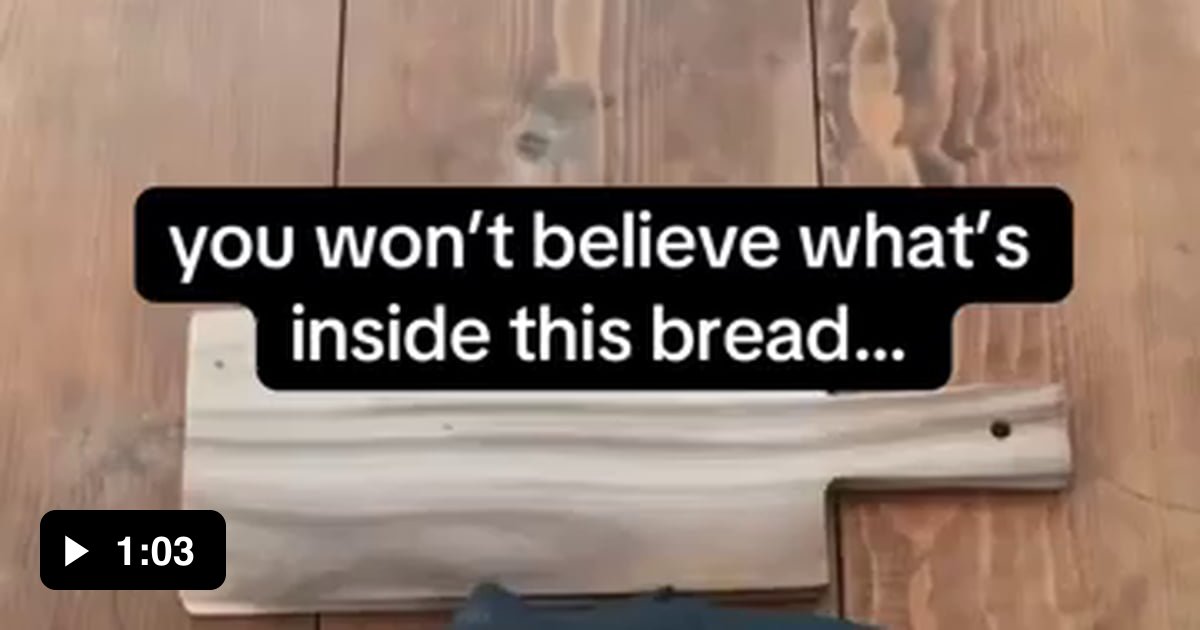 You won’t believe what’s inside these bread loaves - 9GAG