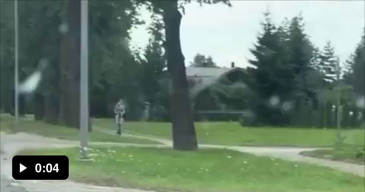 Friendly support - 9GAG