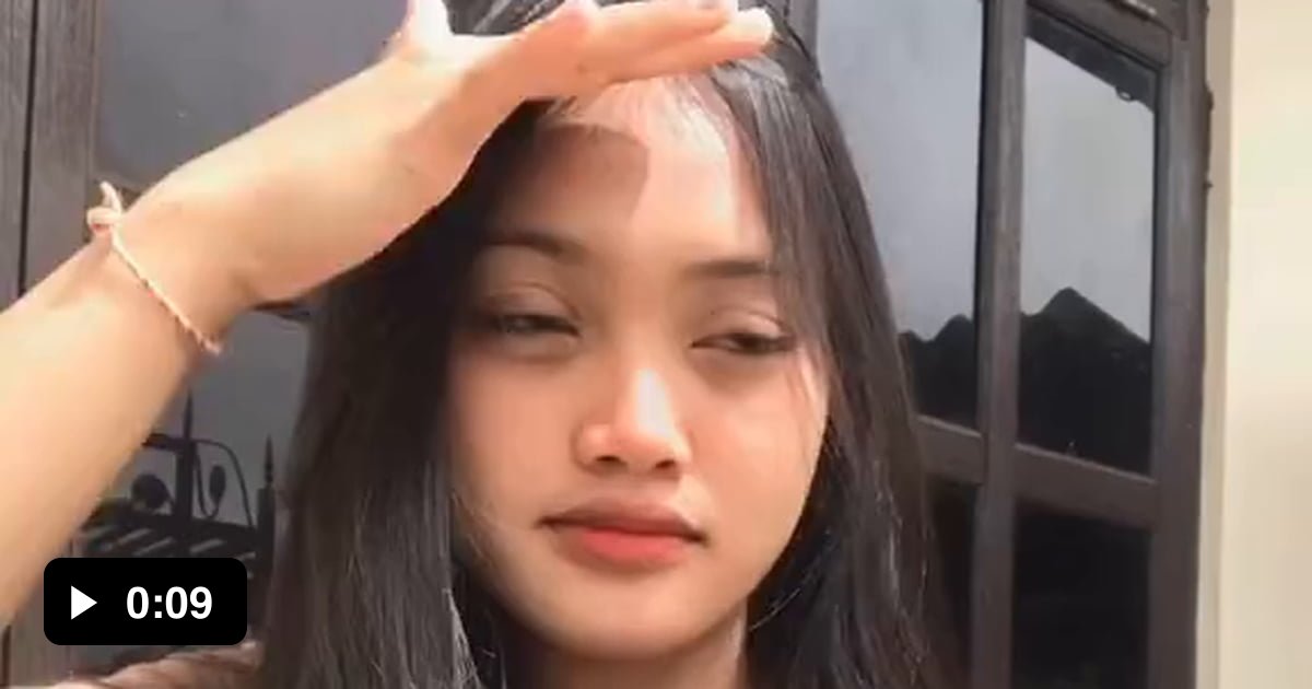 Banyak yang penasaran kenapa setiap post cewek ada harganya, ya karena banyak leak bugil mereka ...