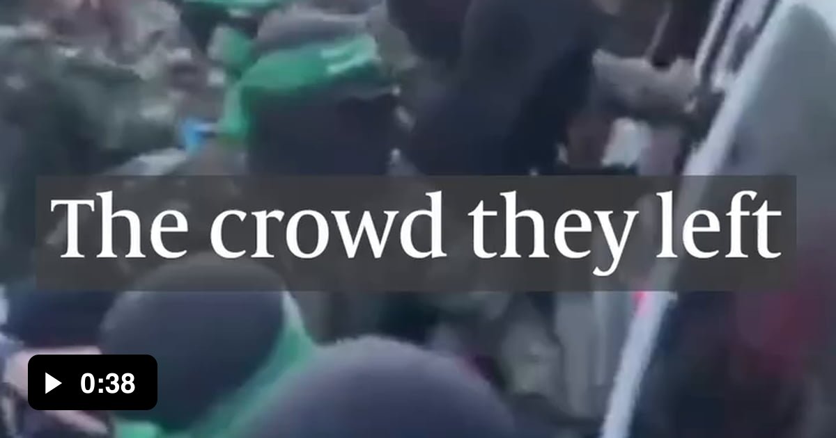 Crowd - 9GAG