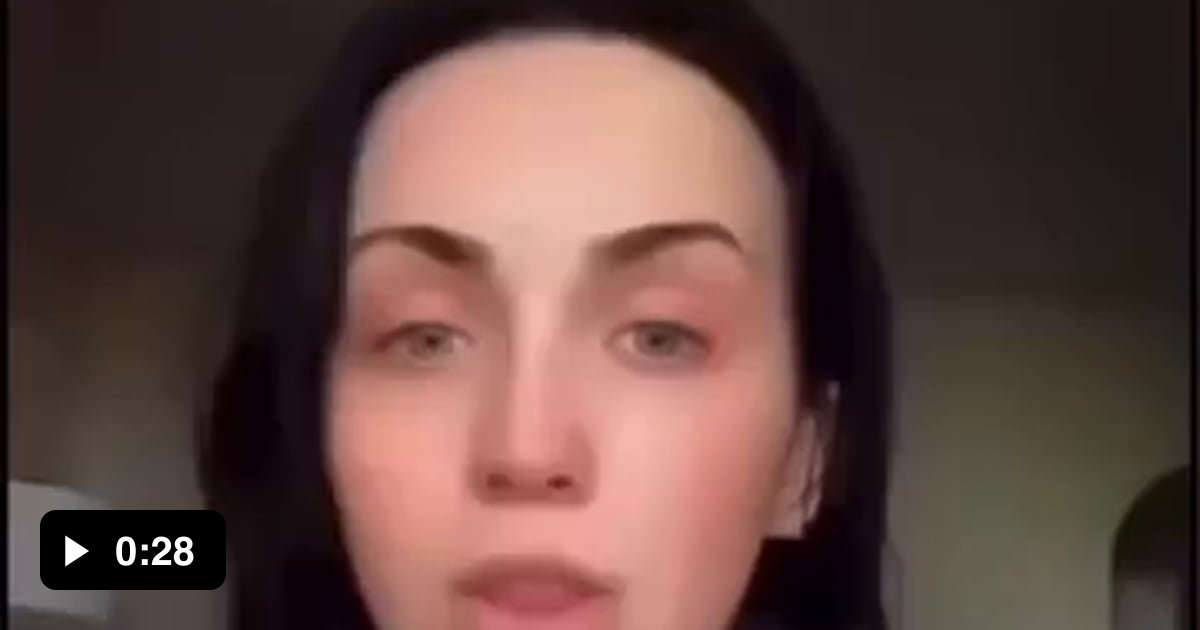 New makeup tutorial just dropped - 9GAG