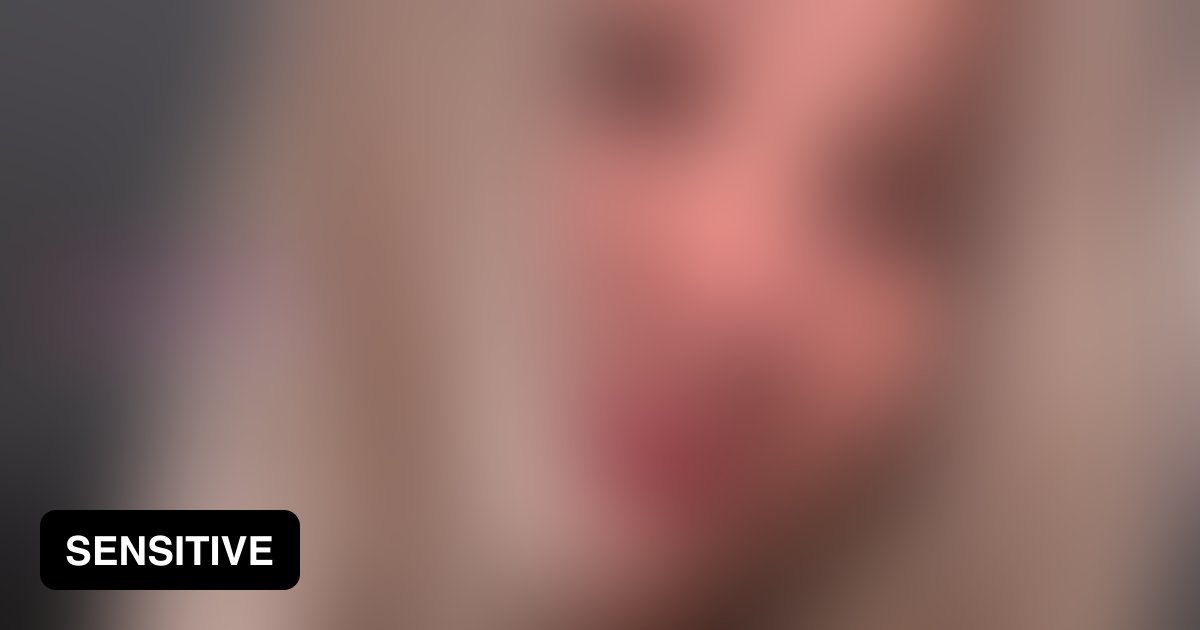 Every day is titty day #1666 - 9GAG