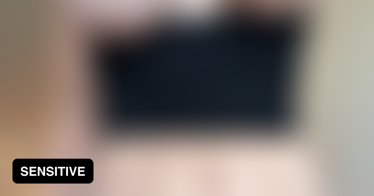 Ok.. they are CRAZY huge right now.. - 9GAG