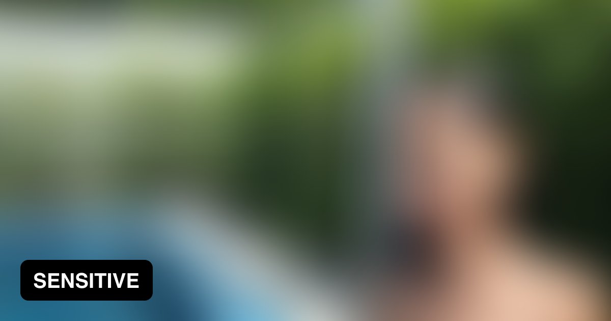 Surprise, it's your favorite half indian half chinese babe with chocolate chip nips - 9GAG