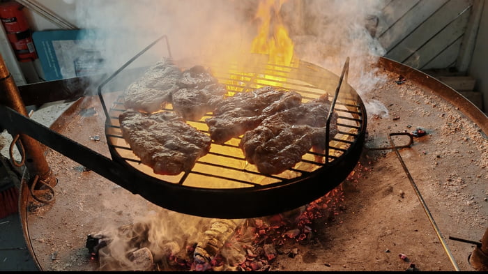 Sub zero BBQ. Cold as hell, but fire and food kept me warm. - 9GAG