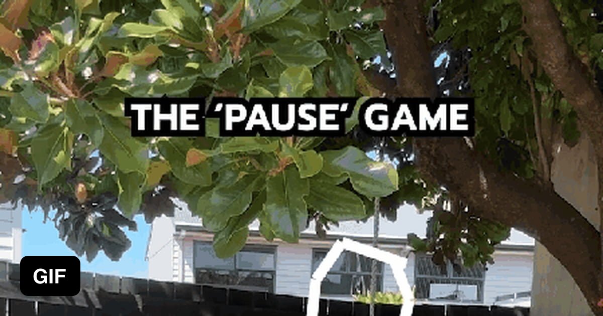 Now it's a low quality GIF - 9GAG