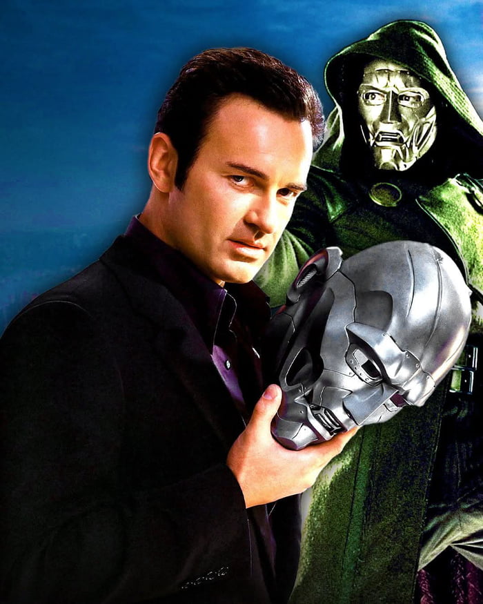 Julian McMahon, best known as Dr. Christian Tory in "Nip/Tuck" and Dr ...